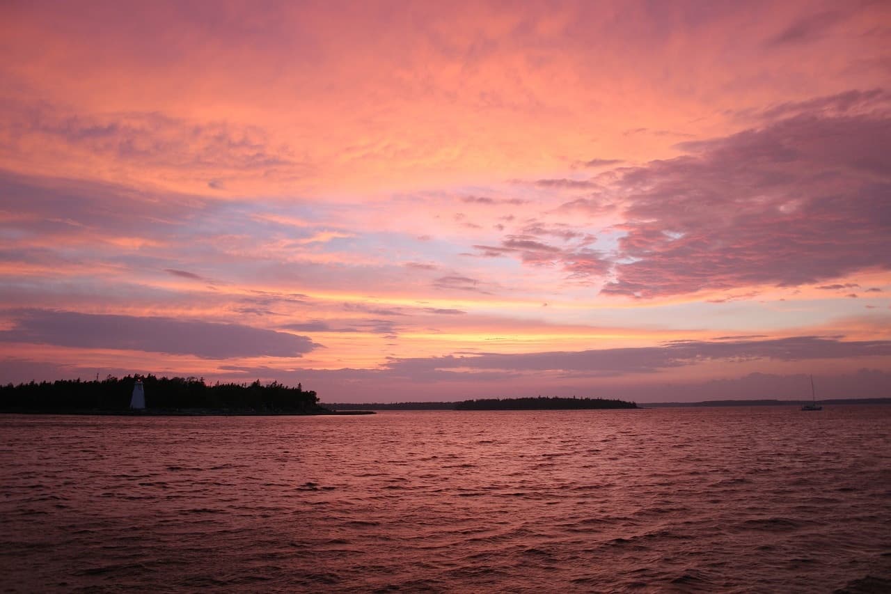 10 Facts About Lake Huron Around Michigan